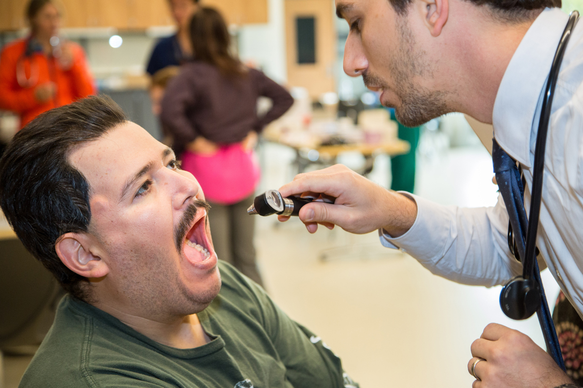 b6-chris-pitre-does-a-mouth-and-throat-exam – MEDEX Northwest