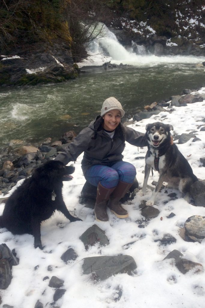 Molly Reque and dogs – MEDEX Northwest